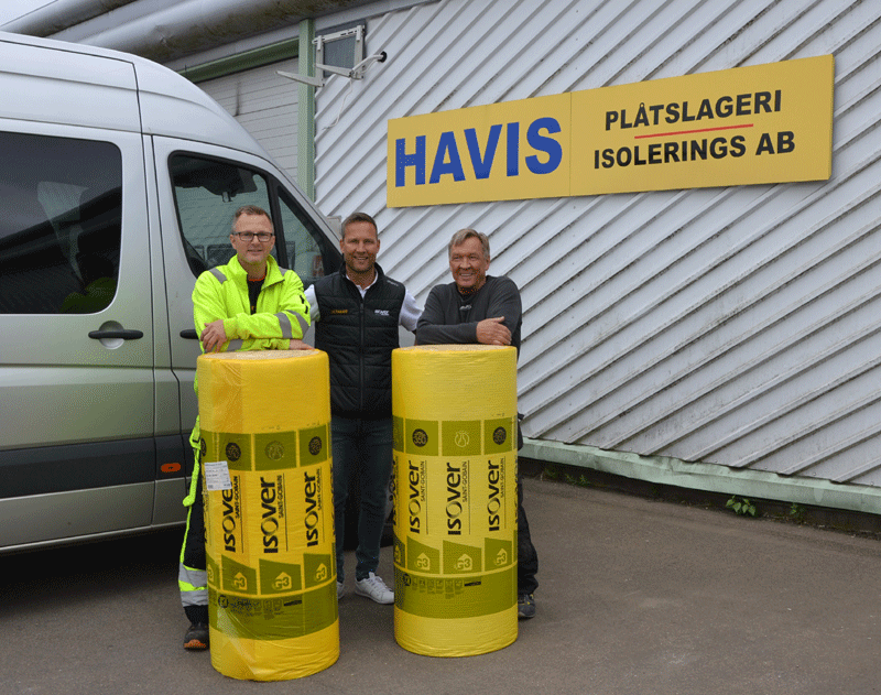 Snabbt och smidigt montage med Isovers CR-matta på cistern | ISOVER Sverige